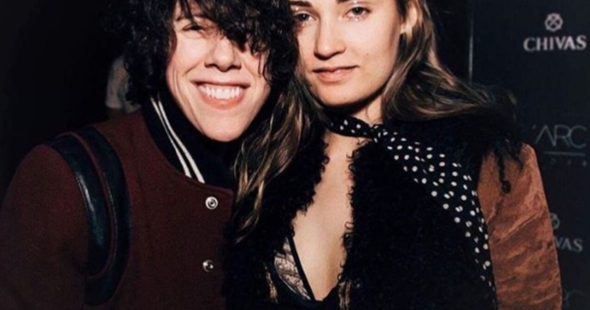 Певица LP и ее девушка поженились - IVONA.UA