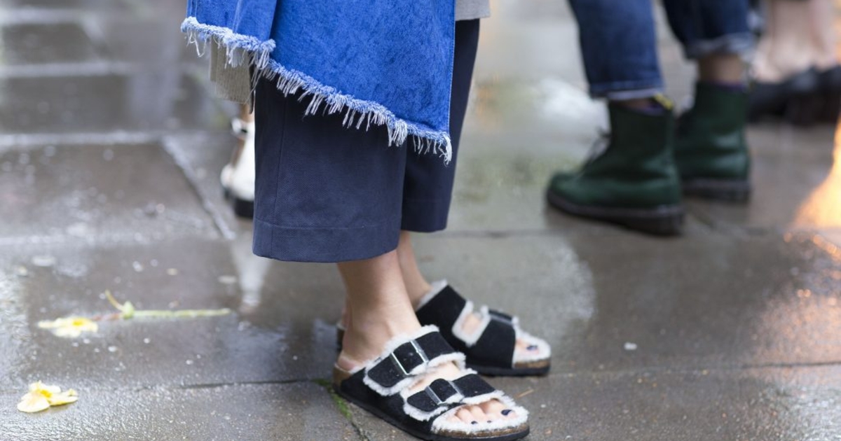 Как носить биркенштоки летом 2020 - IVONA.UA